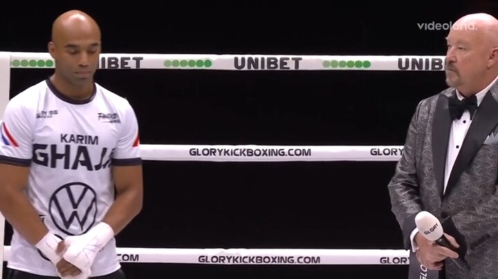 Indrukwekkende minuut stilte bij Glory 88 voor aardbeving Marokko