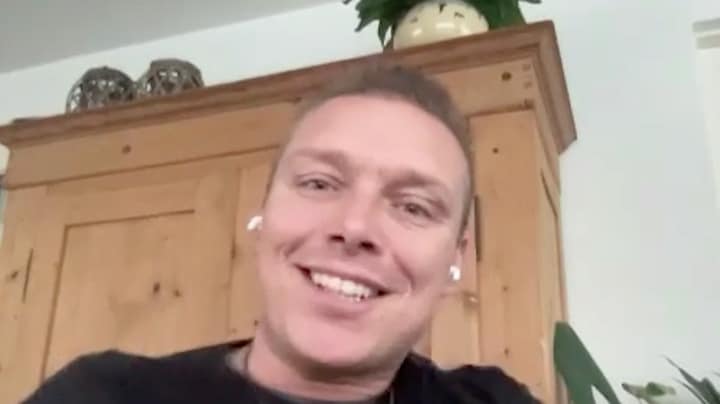 Tony Star blij verrast met nominatie Dutch Reality Awards: 'Ben er stil ...