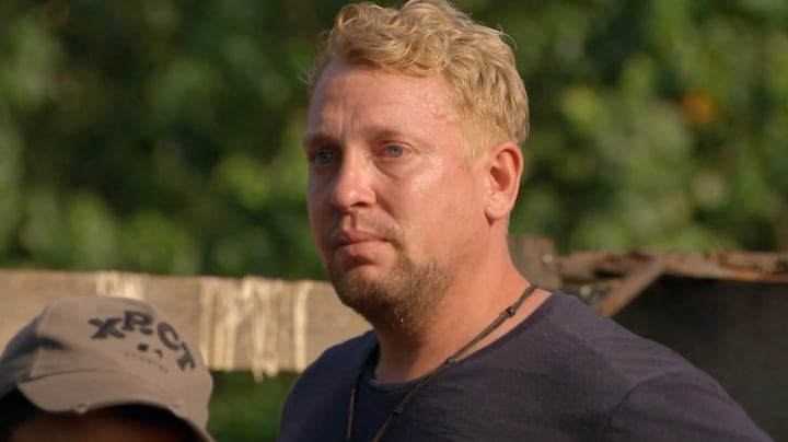 Billy breekt bij exit kampgenoot in Expeditie Robinson: 'Het raakt me'