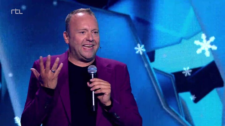 Wie is deze mysterieuze operazanger?