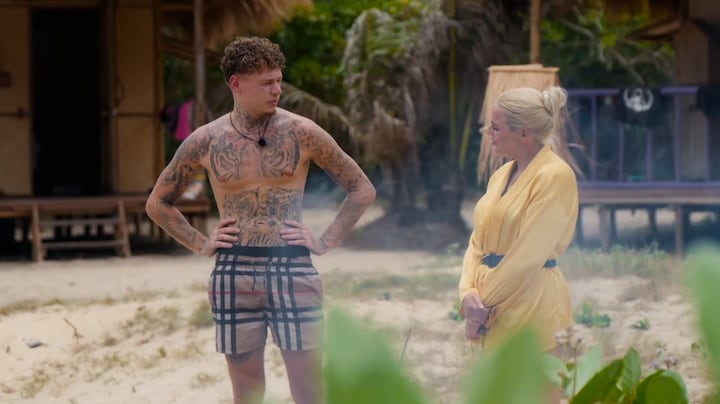 Morena voelt Jay aan de tand over Naomi in Good Luck Guys: 'Jullie passen bij elkaar'