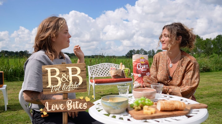 Love Bites: Babette voelde zich vergeten na komst Dani: ‘Wat doe ik ...