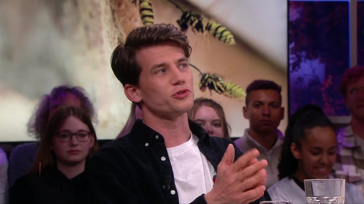 Mátyás Bittenbinder brengt een ode aan de huis-tuin-en-keuken-insect ...